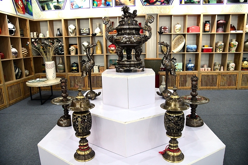 Introducing more than 400 typical handicraft products of Hanoi - Vietnam.vn