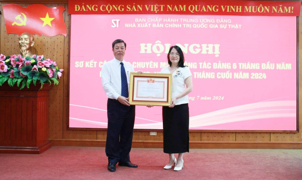 The General Secretary's books have created a strong influence - Vietnam.vn